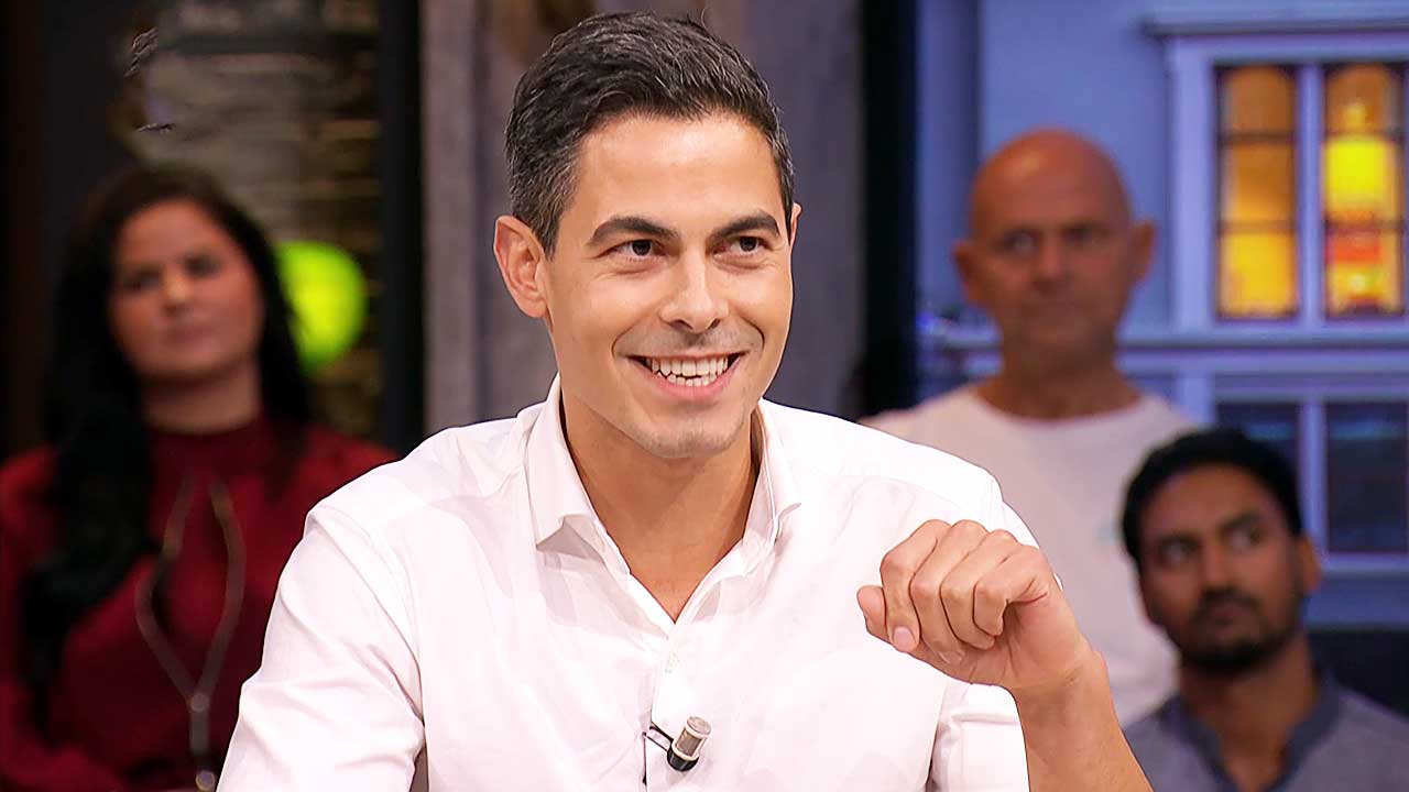 Wilfred Genee beledigt Rick Evers, royaltyfan blijft toch trouw aan VI